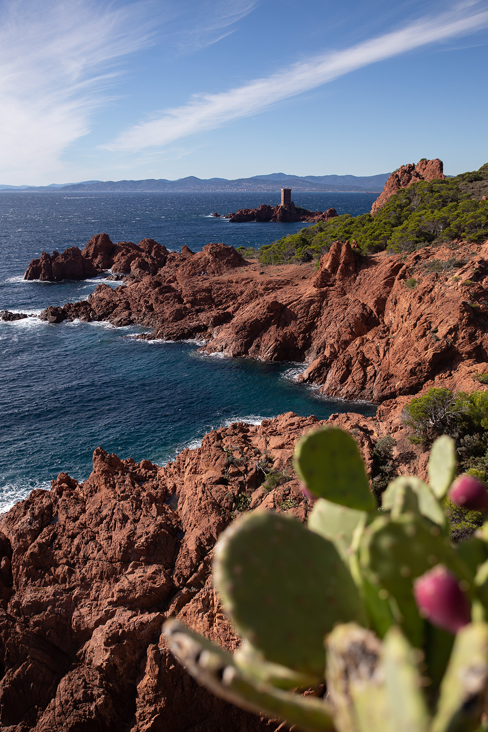 Cap Dramont - Paperboat